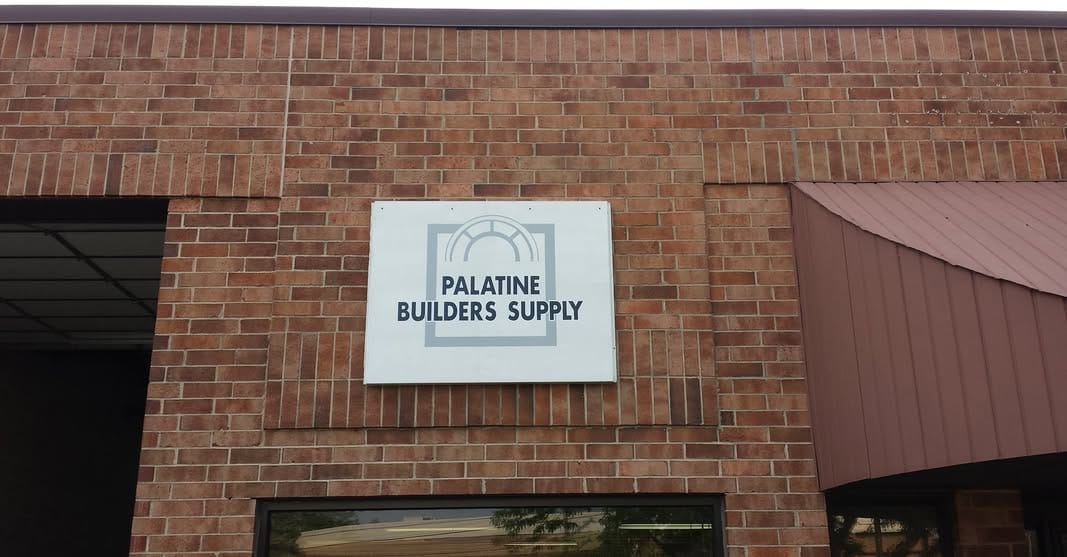 DEALERS WHOLESALE ACQUIRES CHICAGO DEALER PBS