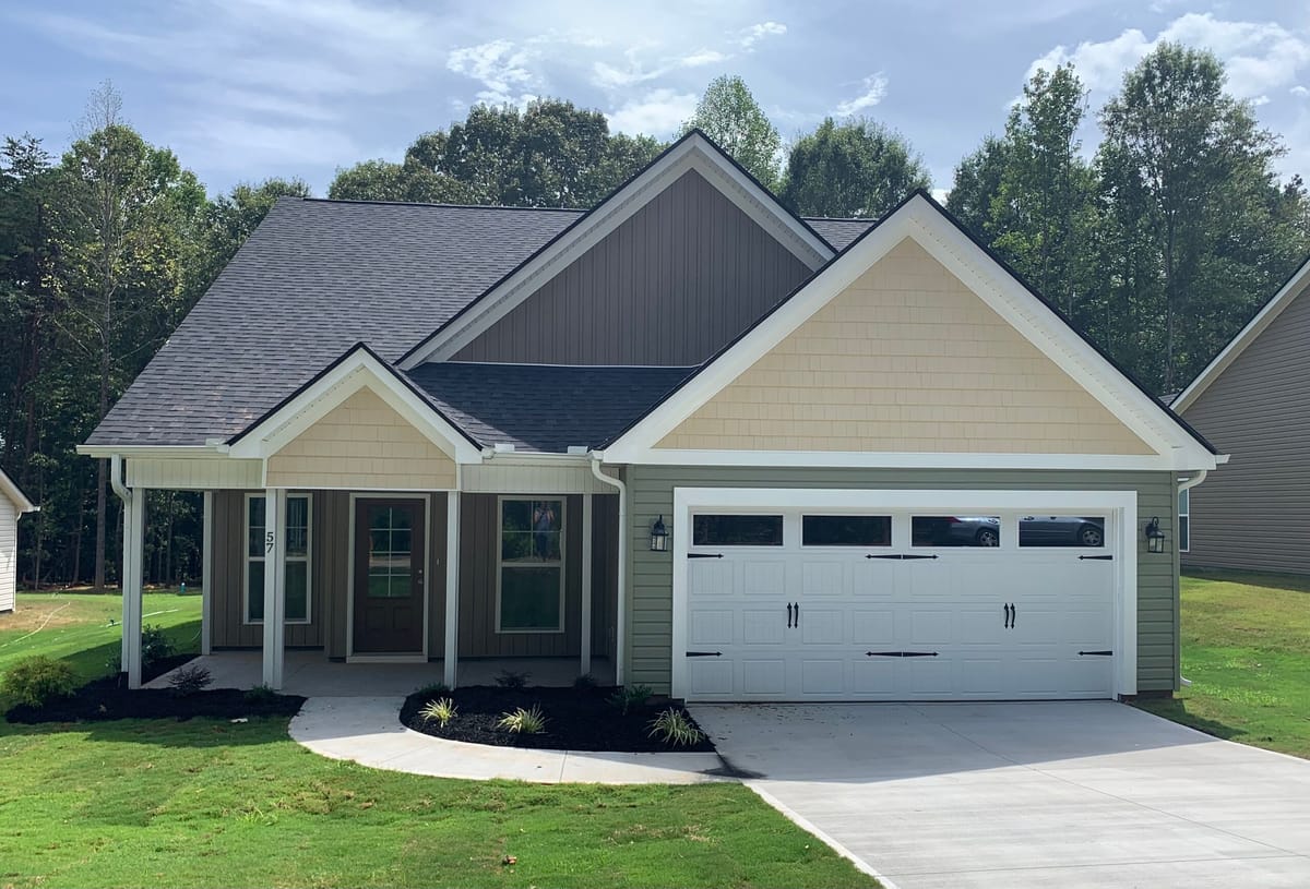 ABC SUPPLY ACQUIRES KAYCAN’S US DISTRIBUTION CENTERS