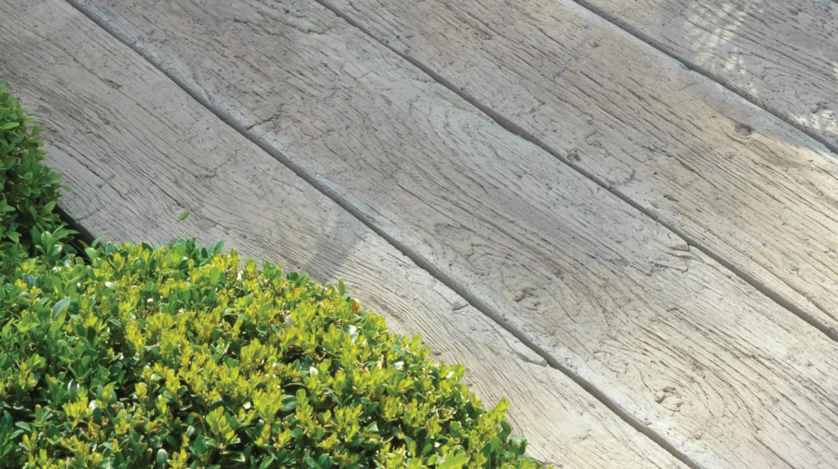 Unique British Decking Coming to US