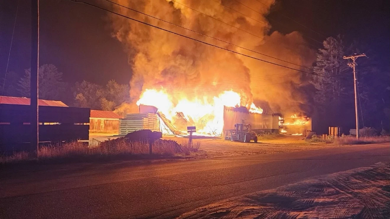 FIRE DESTROYS MAINE SAWMILL